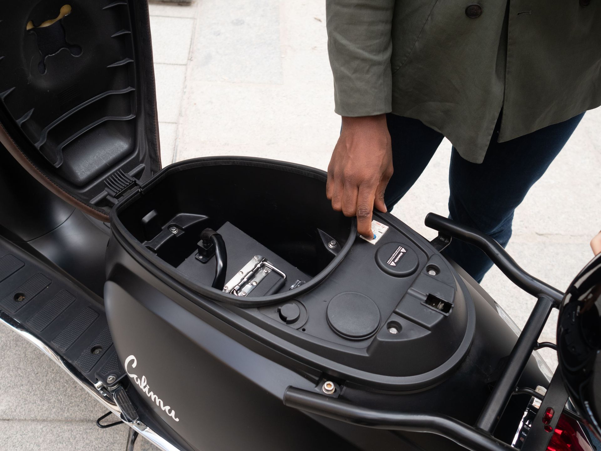 El ciclomotor eléctrico ideal para ciudad: Velca Calima 50