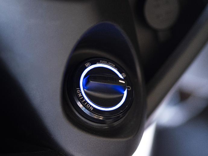 Velca ONE: Moto 125 Eléctrica con 220km de Autonomía