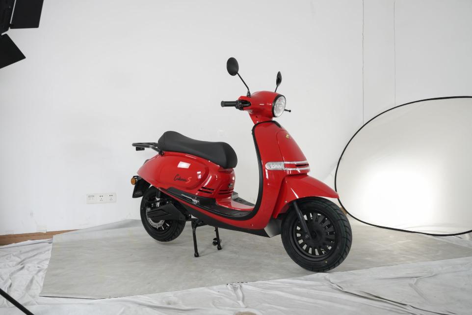 El Mejor Scooter Eléctrico Urbano en España: Velca Calima S