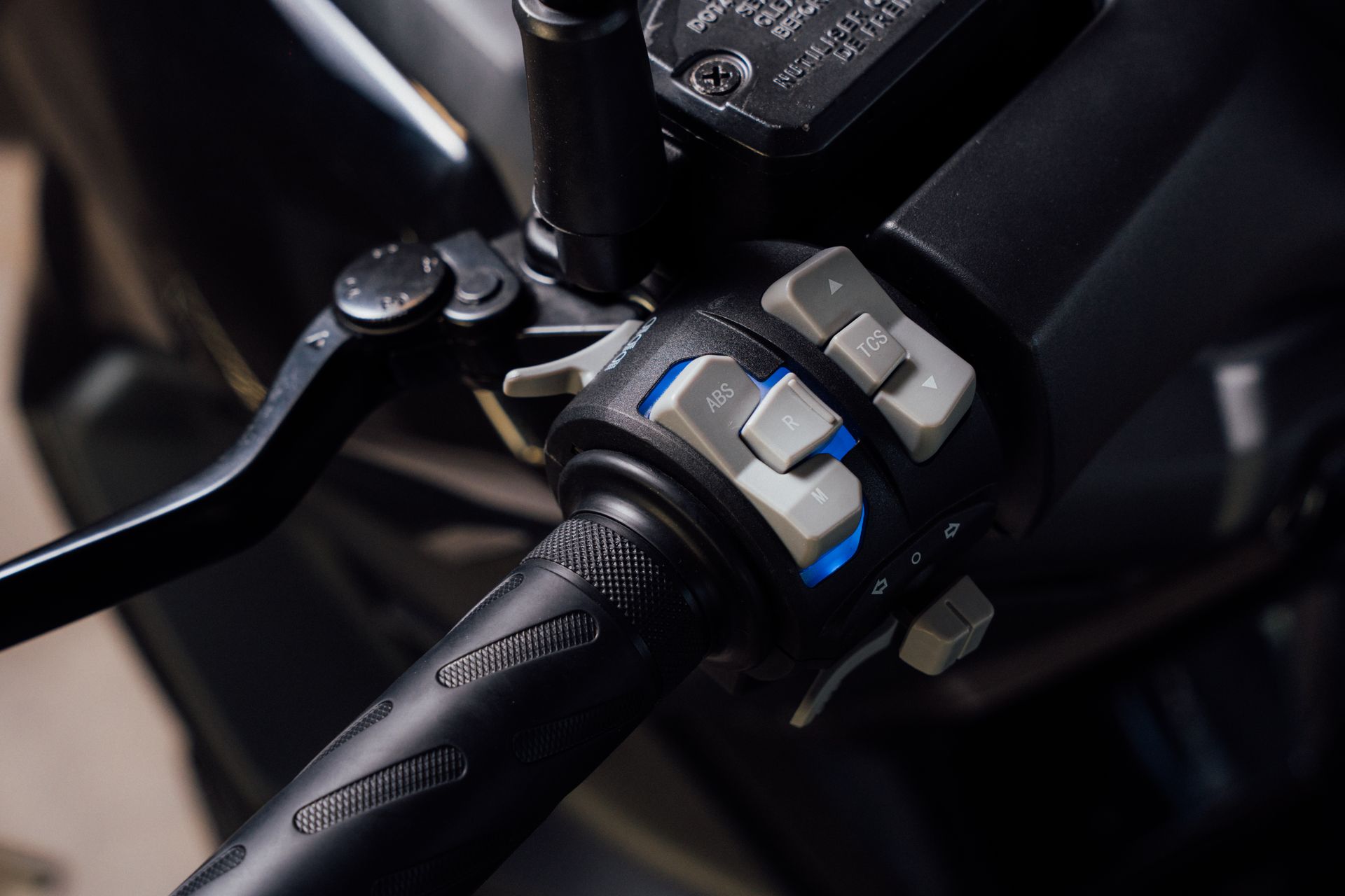 Velca EON: el maxiscooter eléctrico definitivo